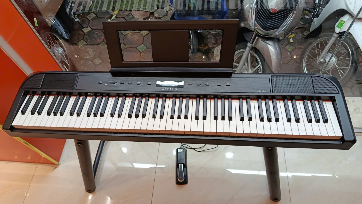 Piano Apollo EP-130 — Piano Apollo